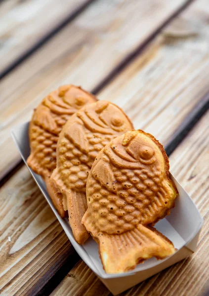 Japanese traditional fish-shaped cake, Taiyaki. — Stock Photo © Tachjang #72249131