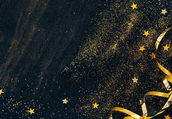 Serpentinas doradas Stock Photos, Royalty Free Serpentinas doradas ...