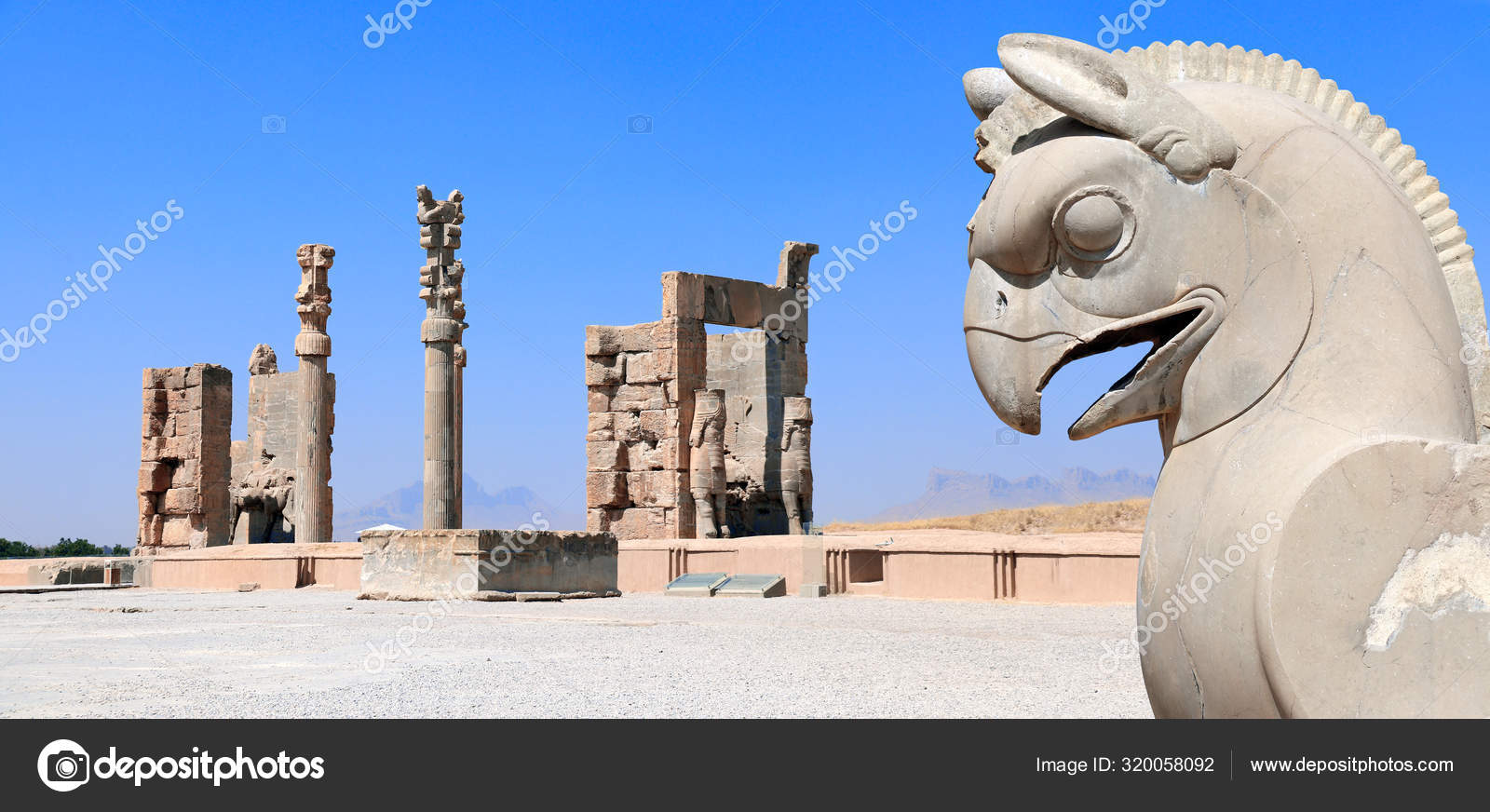 Xerxes I Persian Emperor Bust Statue Shopipersia CROWN i. In the Median ...