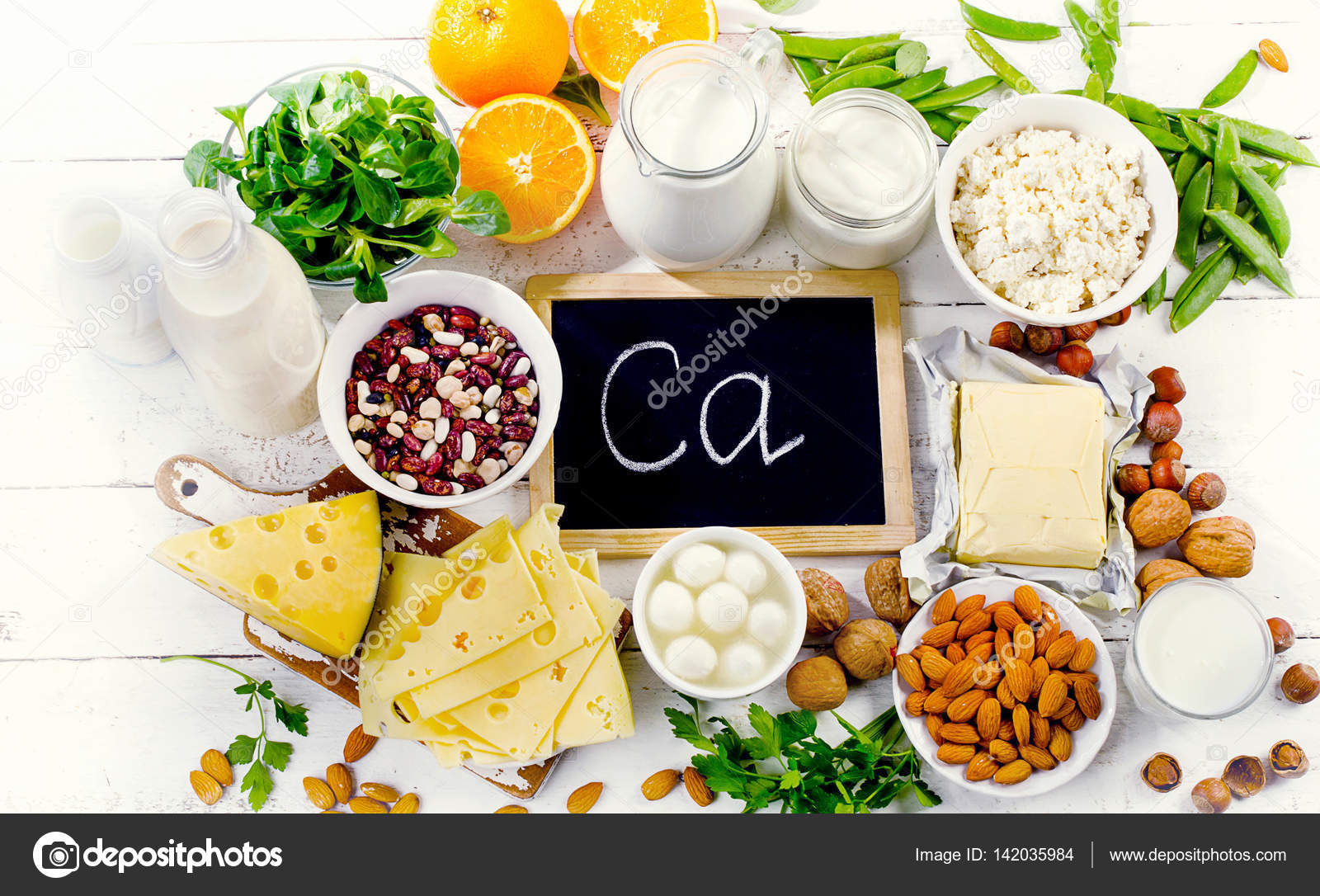 Products rich in calcium Stock Photo by ©bit245 142035984