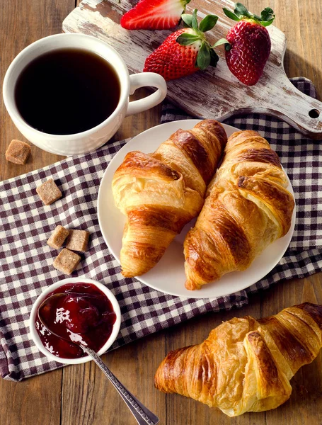 Pan y café fotos de stock, imágenes de Pan y café sin royalties ...