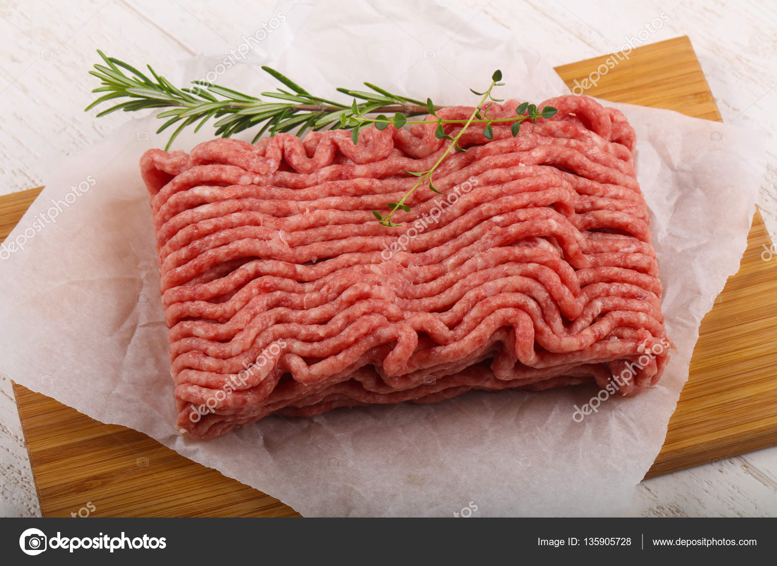 Raw Minced meat Stock Photo by ©AndreySt 135905728