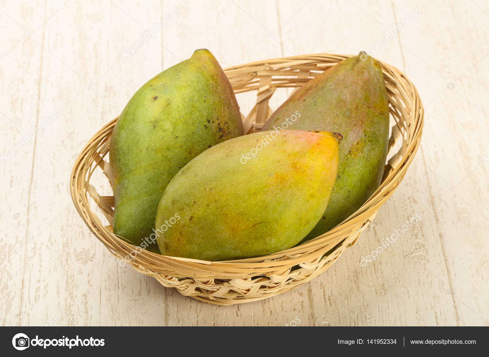 Tropical fruit Mangoes Stock Photo by ©AndreySt 141952334