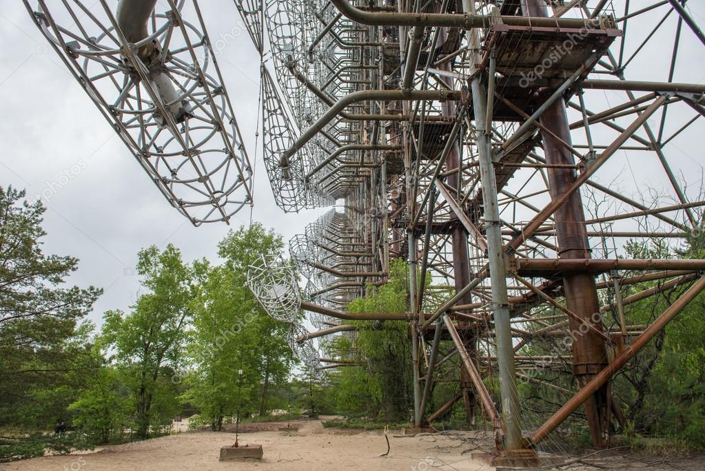 Rusty abandoned radar DUGA 3 construction — Stock Photo © tan4ikk ...