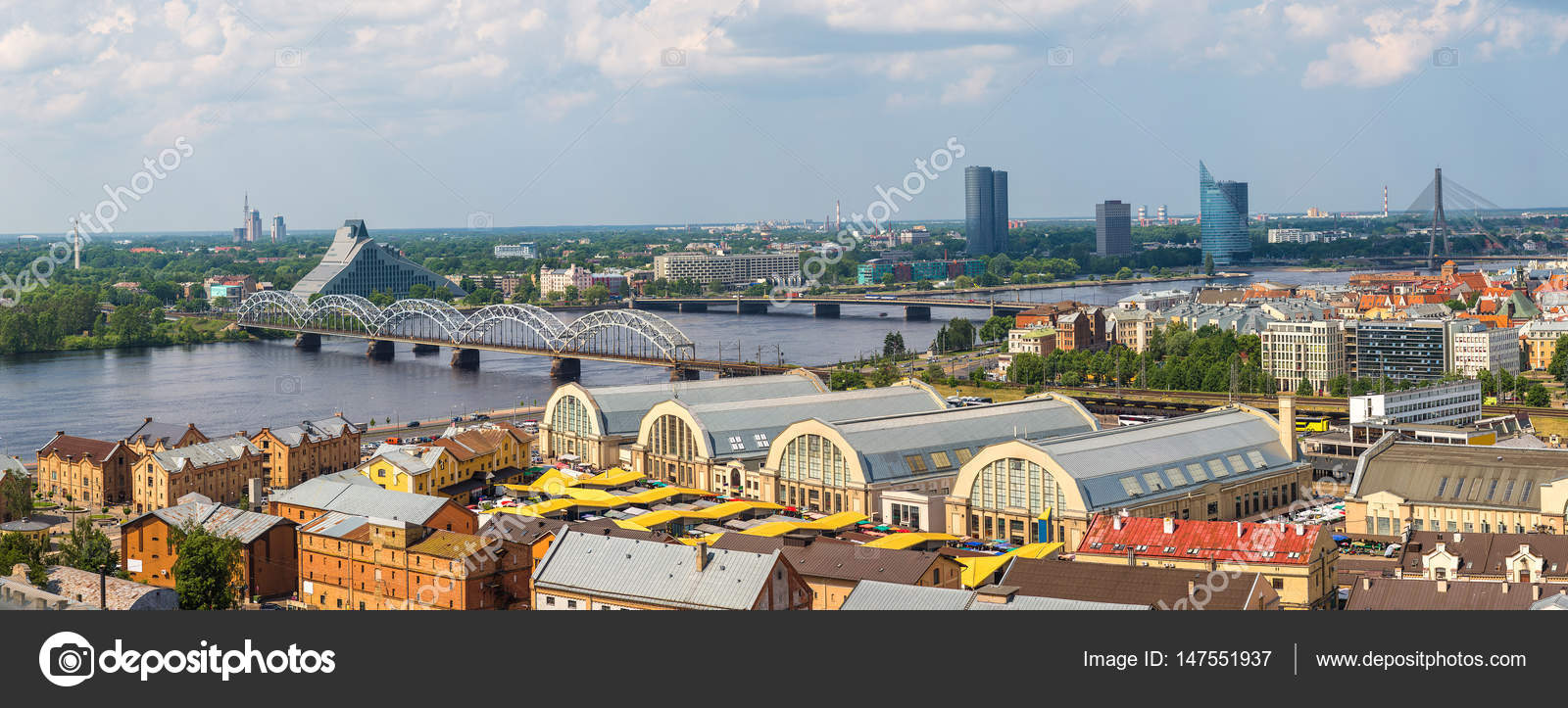 Panoramic aerial view of Riga — Stock Photo © bloodua #147551937