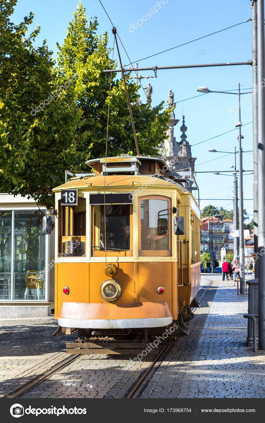 Historical tram in Porto Stock Photo by ©bloodua 173968754