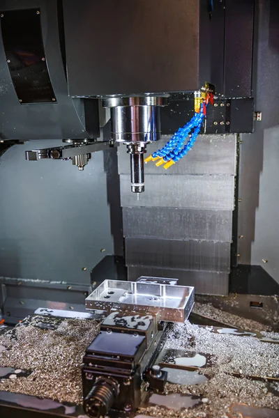 Metalworking CNC milling machine. — Stock Photo © cookelma #121407604