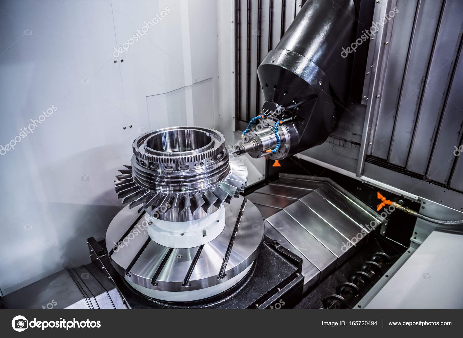 Metalworking CNC milling machine. — Stock Photo © cookelma #165720494