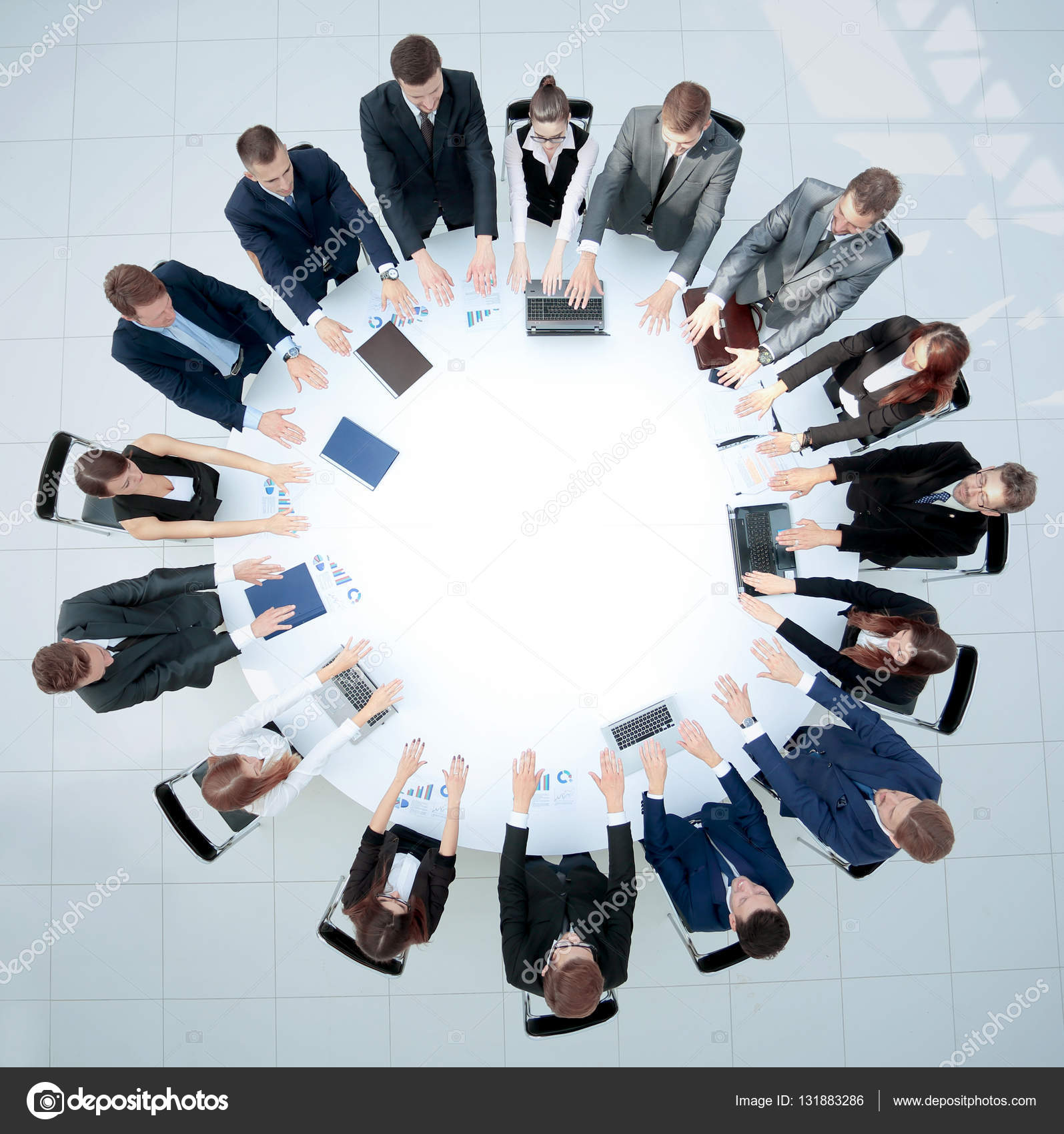 Round Table Discussion Students