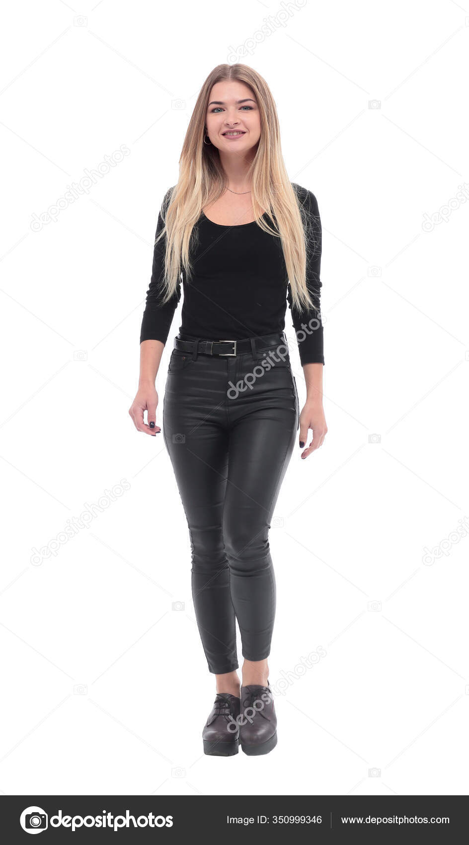 In full growth. beautiful woman confidently striding forward. — Stock ...