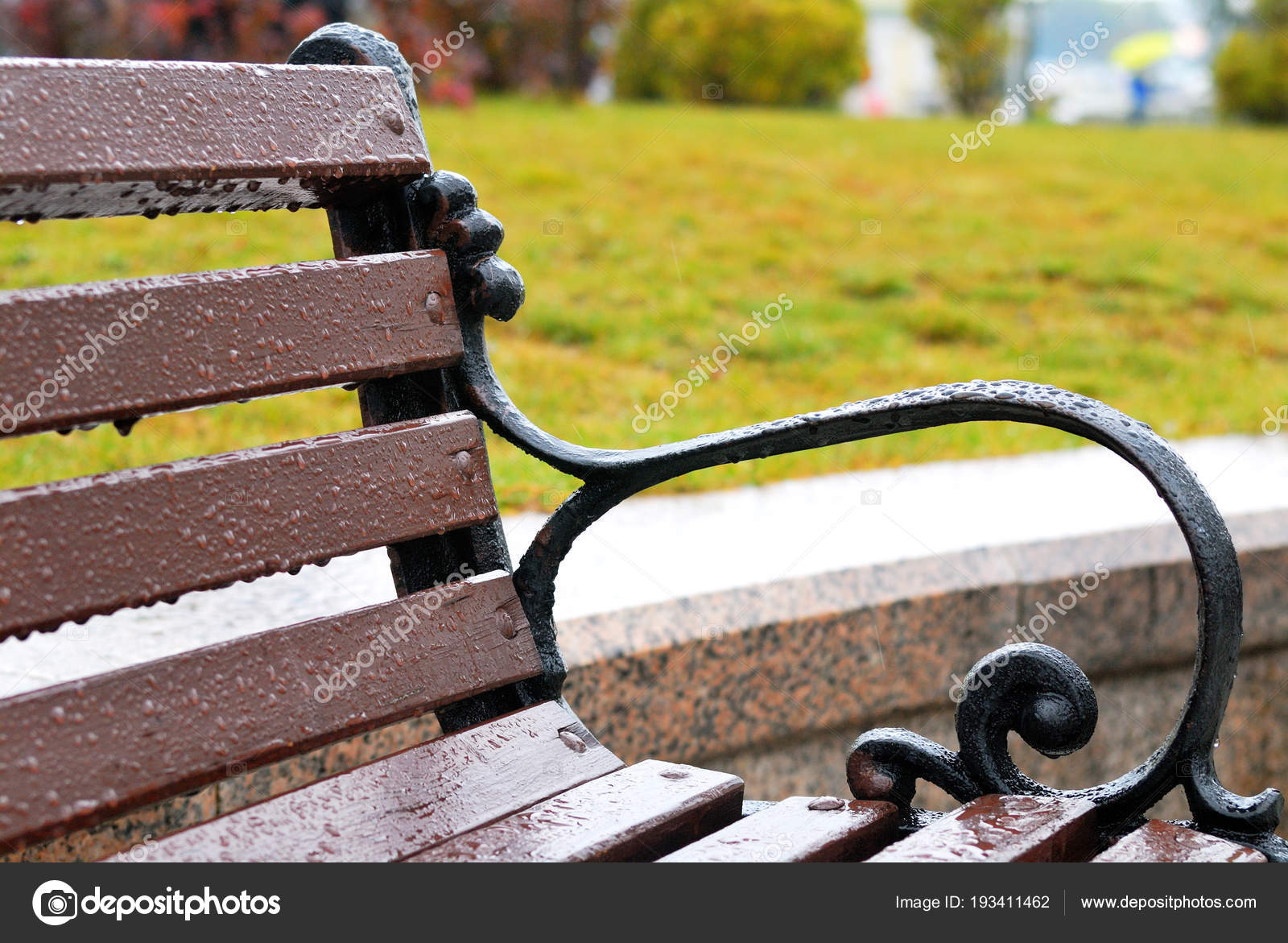Wet Bench Rain Park Stock Photo by ©jonson 193411462