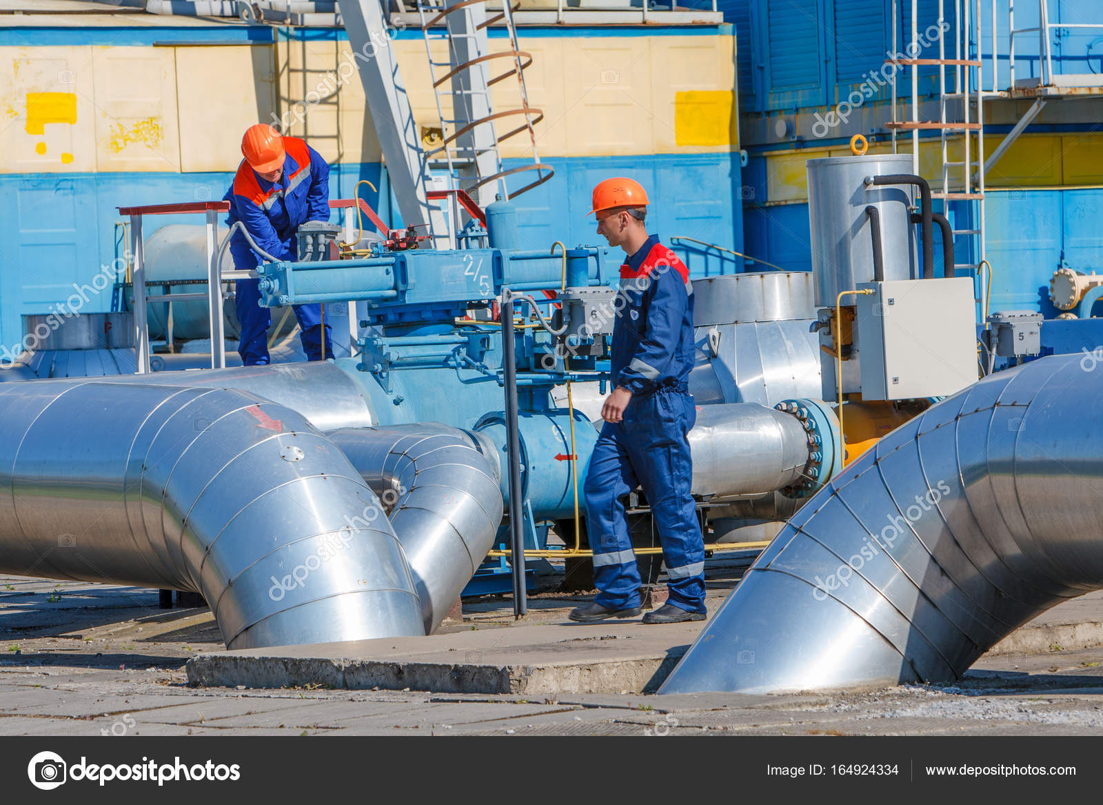Gas metering station "Uzhgorod" – Stock Editorial Photo © sgudak #164924334