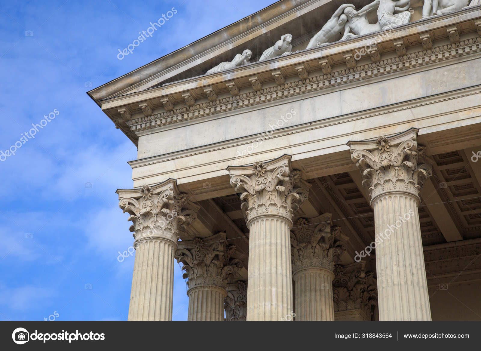 Vintage Old Justice Courthouse Column. Neoclassical colonnade with ...