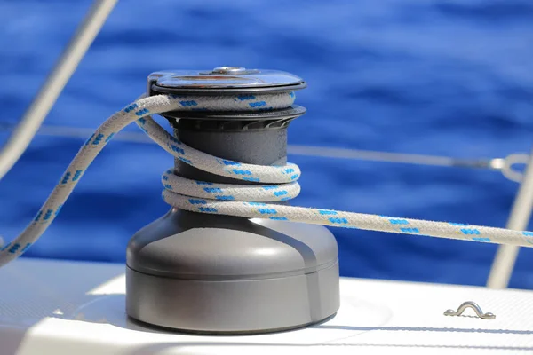 Halyard Stock Photos, Royalty Free Halyard Images | Depositphotos