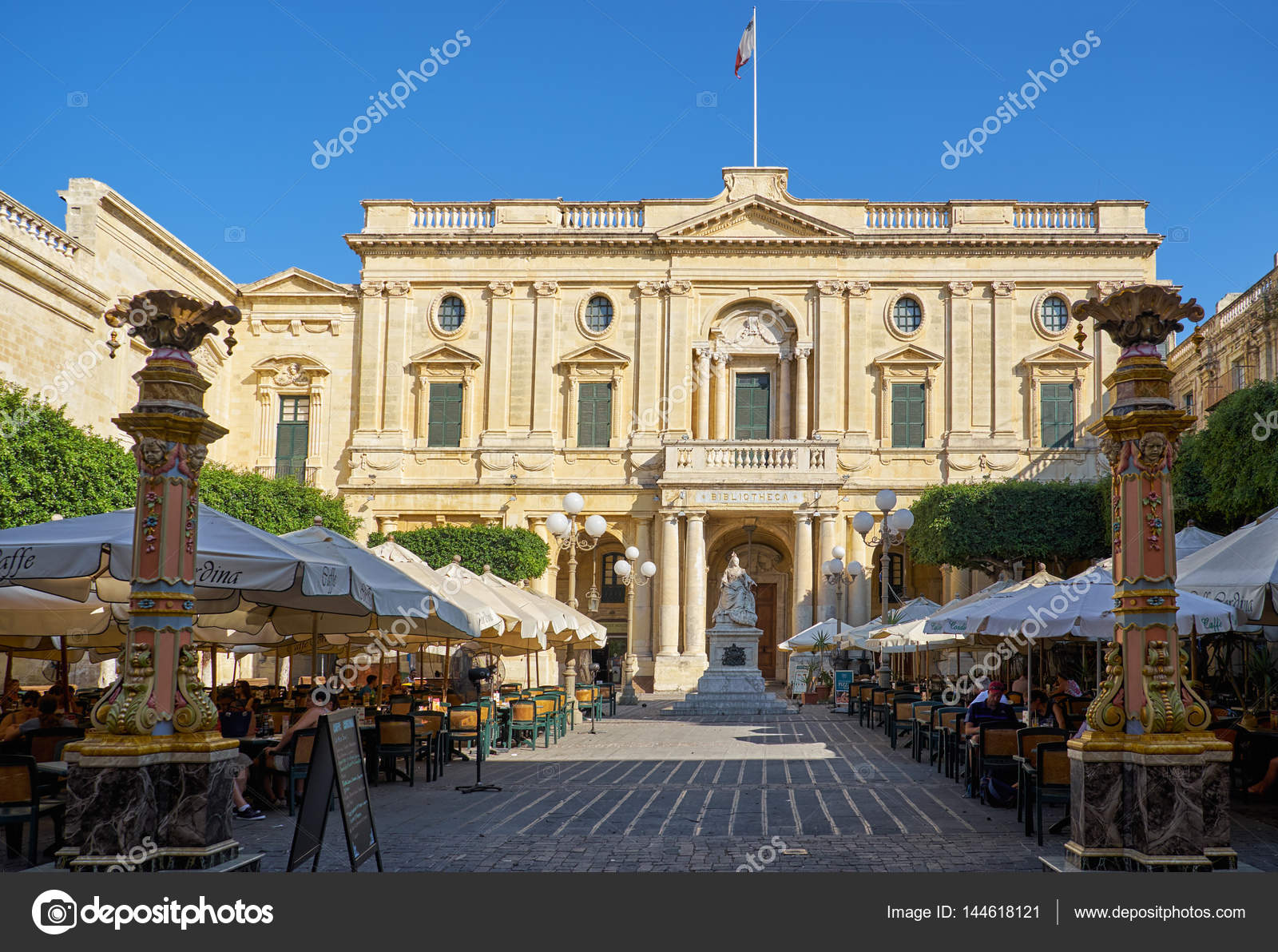 Plaza de la República en La Valeta, Malta — Foto editorial de stock ...