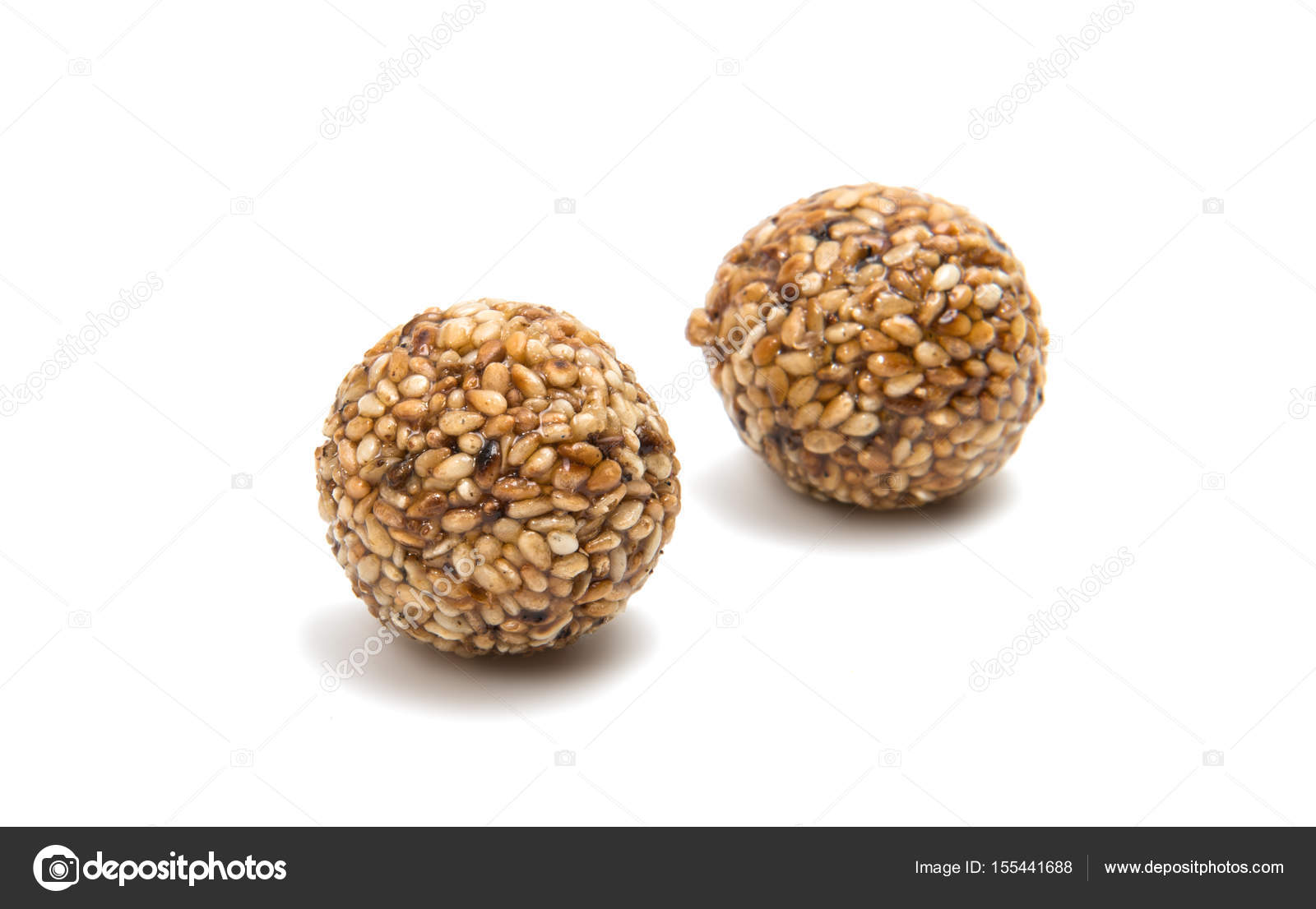 Roasted thala balls isolated Stock Photo by ©ksena32 155441688