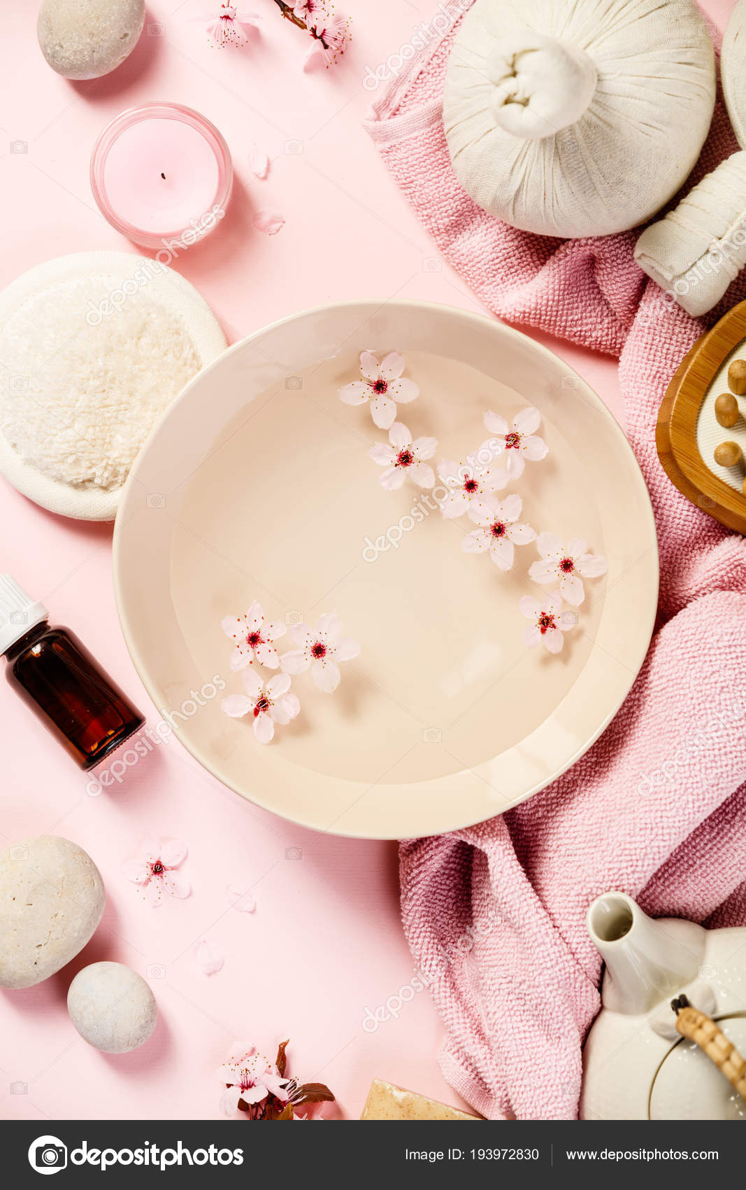 SPA settings on pink background Stock Photo by ©klenova 193972830