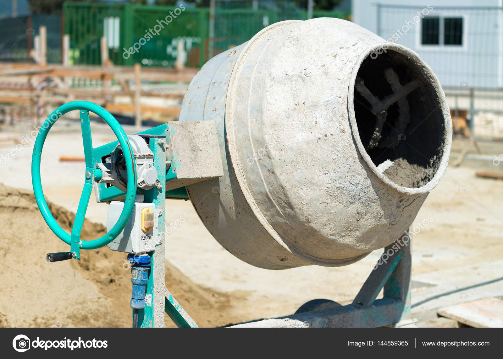 Concrete mixer in contruction building site — Stock Photo © jovannig ...