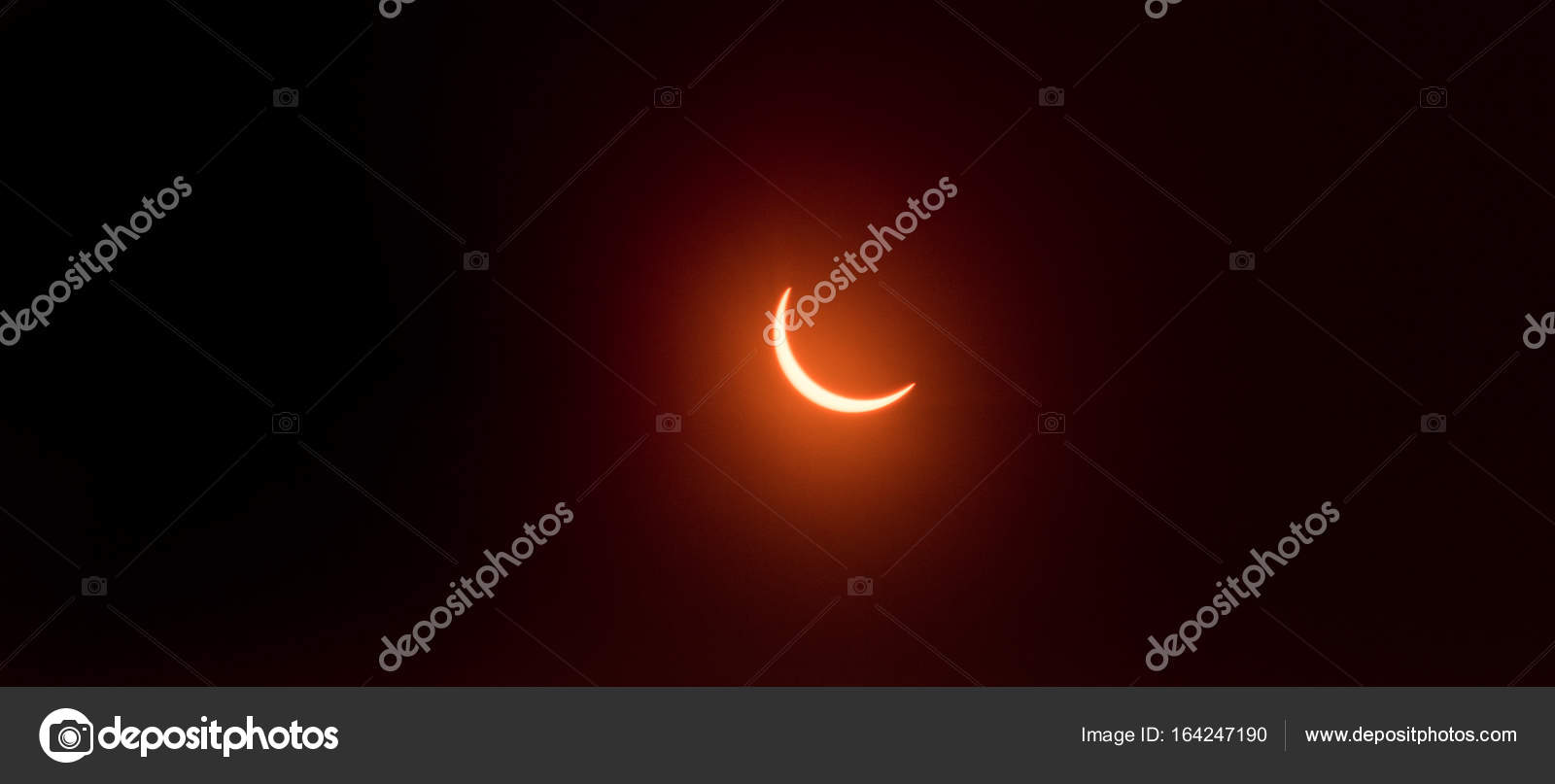 Partial Solar Eclypse going to Totality Stock Photo by ©jovannig 164247190