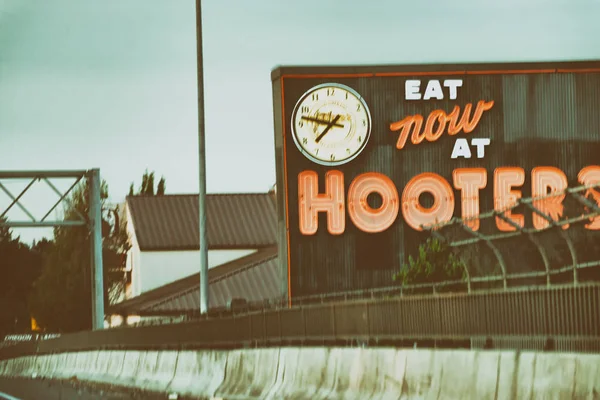 Hooters sign Stock Photos, Royalty Free Hooters sign Images | Depositphotos