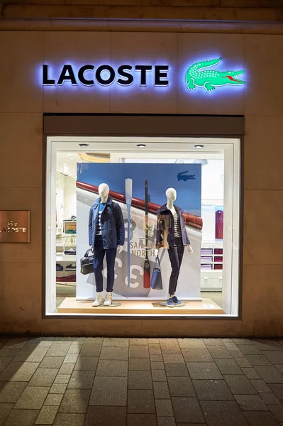 Geneva at night Pictures, Geneva at night Stock Photos & Images ...