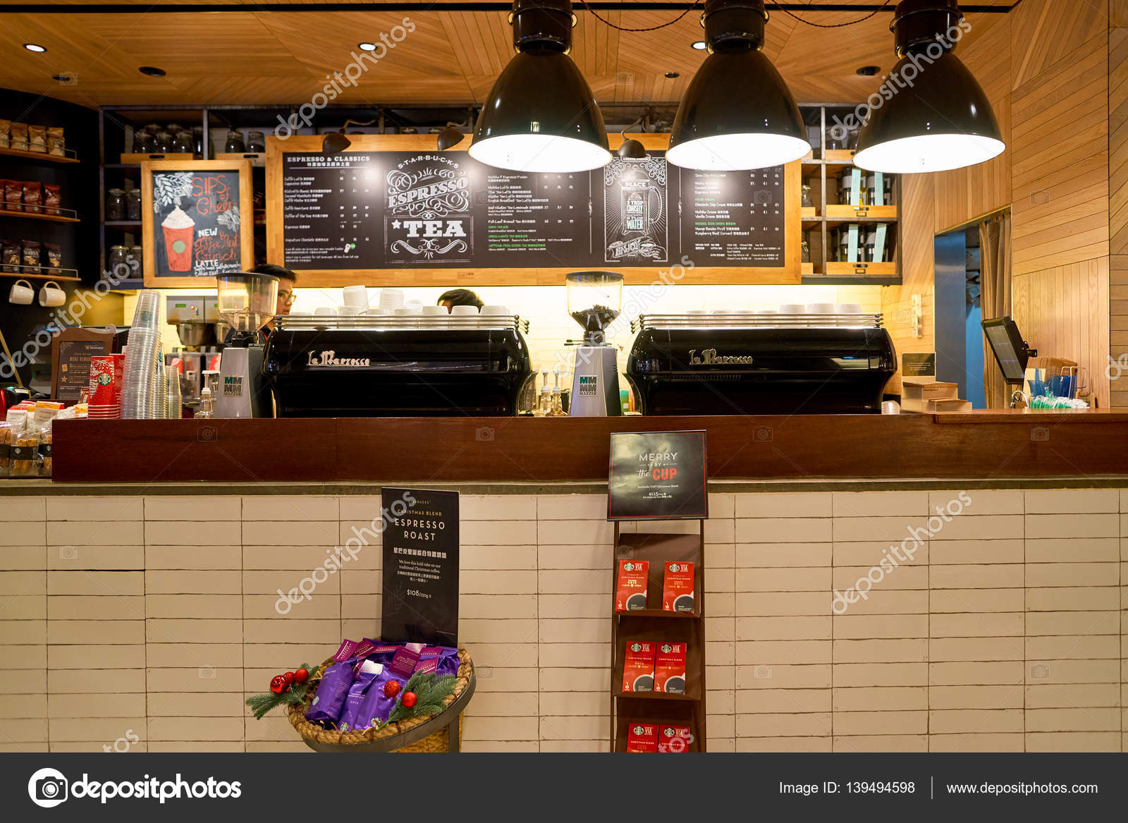 Starbucks Counter