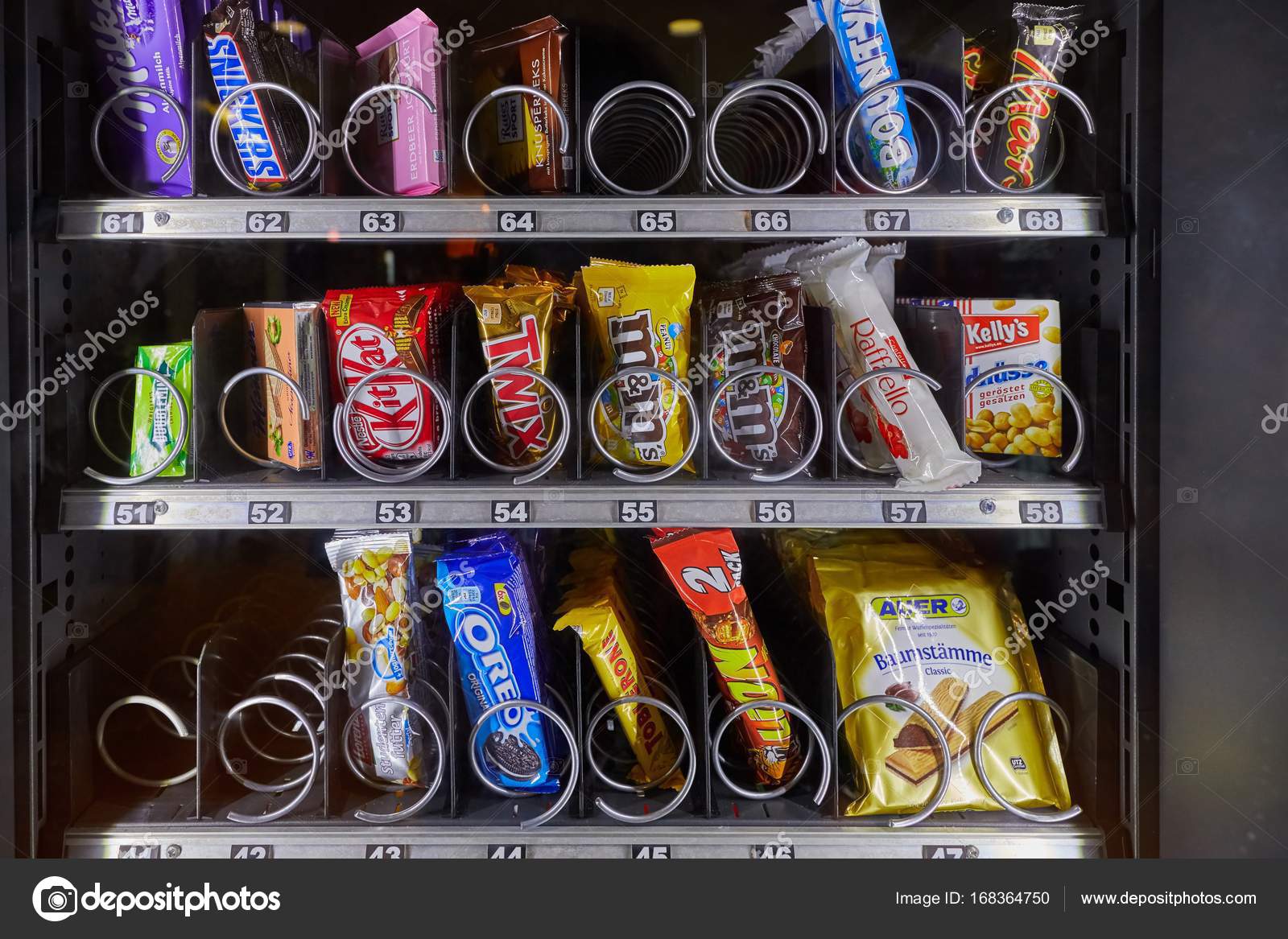 Snacks Vending Machine — Stock Editorial Photo © Gudella #168364750