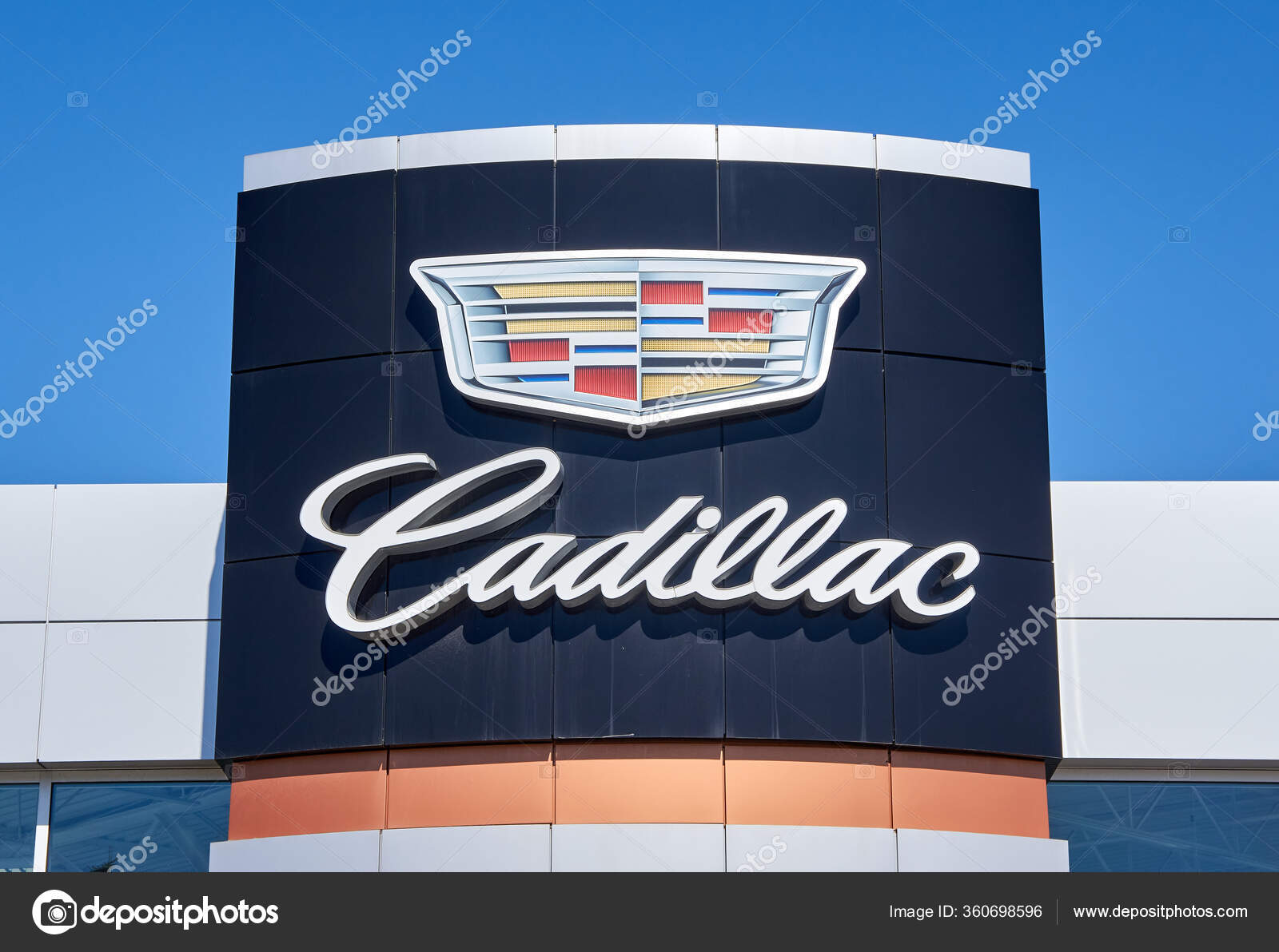 Montreal Canada April 2020 Cadillac Dealership Logo Writing Cadillac ...