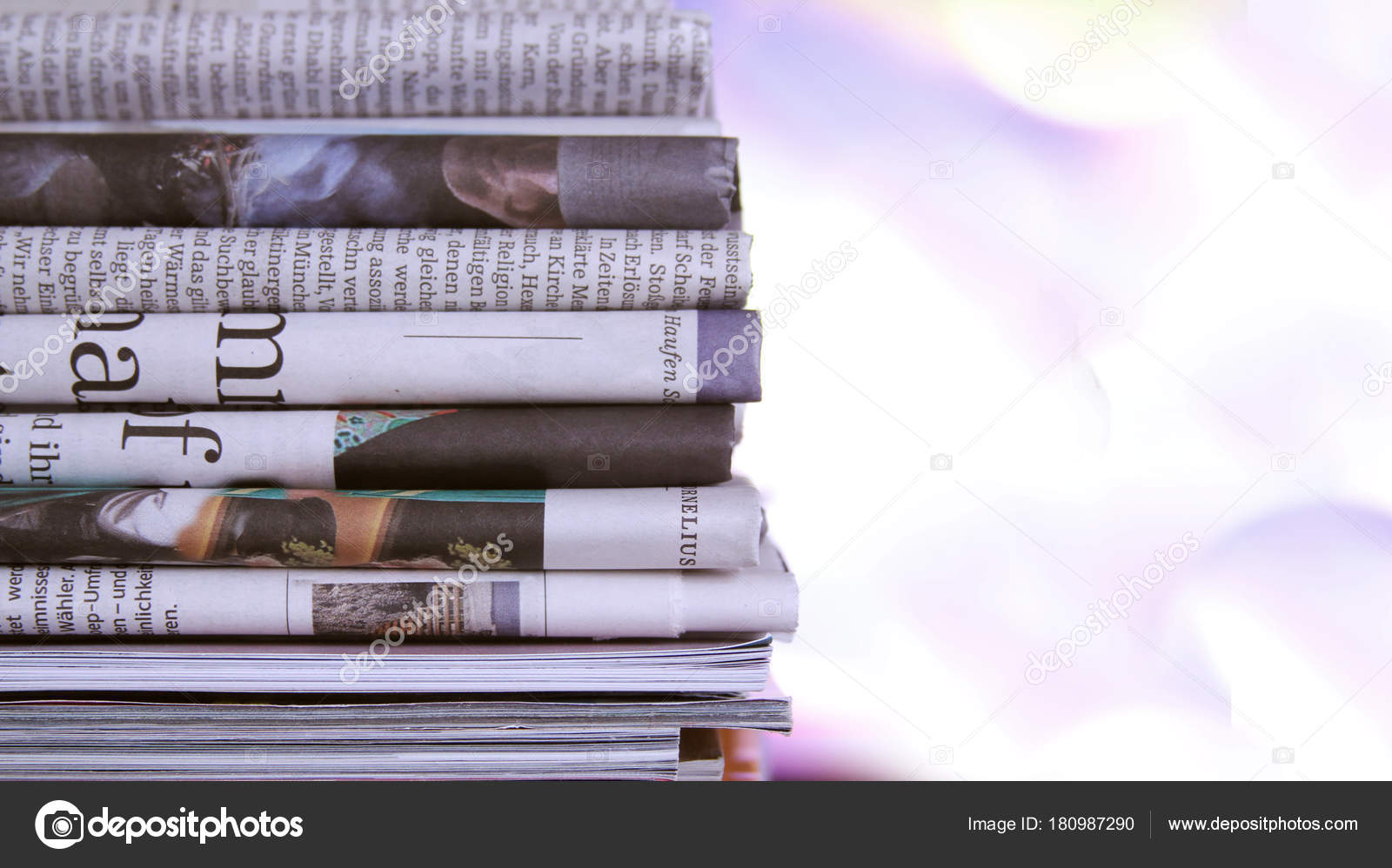 Stack of newspaper Stock Photo by ©almir1968 180987290