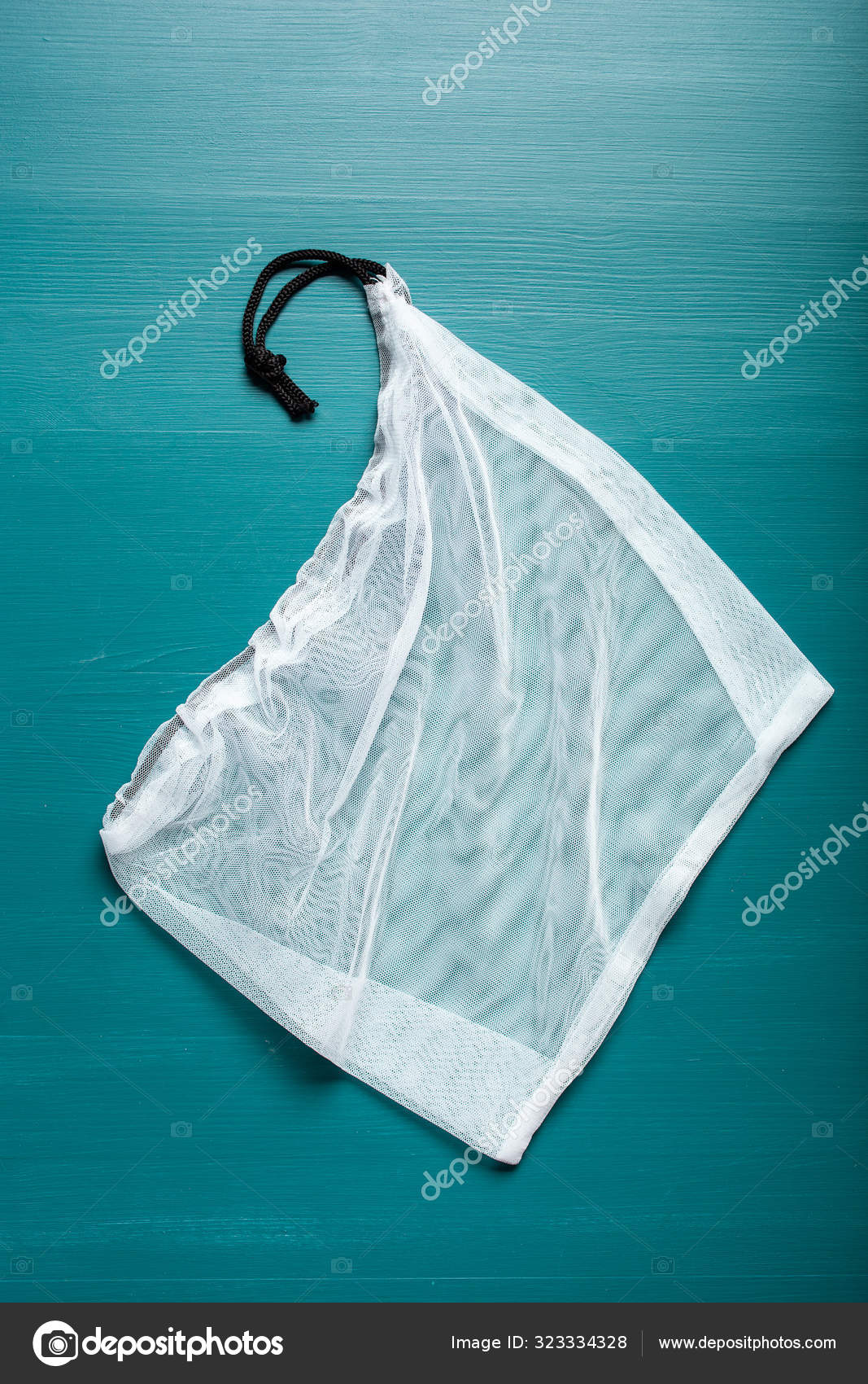 Reusable mesh nylon bag, plastic free zero waste concept — Stock Photo ...
