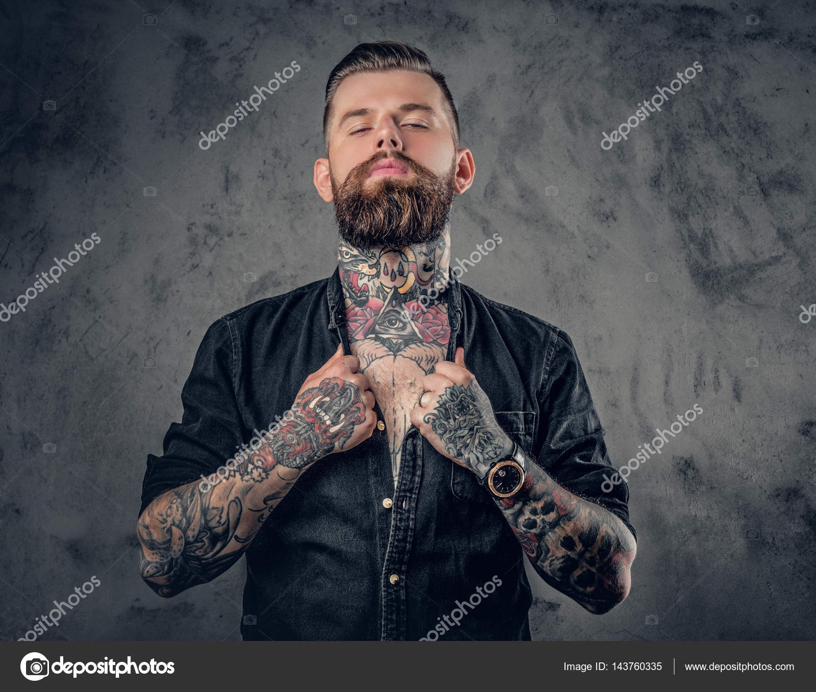 Bearded hipster man with tattoos — Stock Photo © fxquadro #143760335 Bearded hipster man with tattoos — Stock Photo © fxquadro #143760335