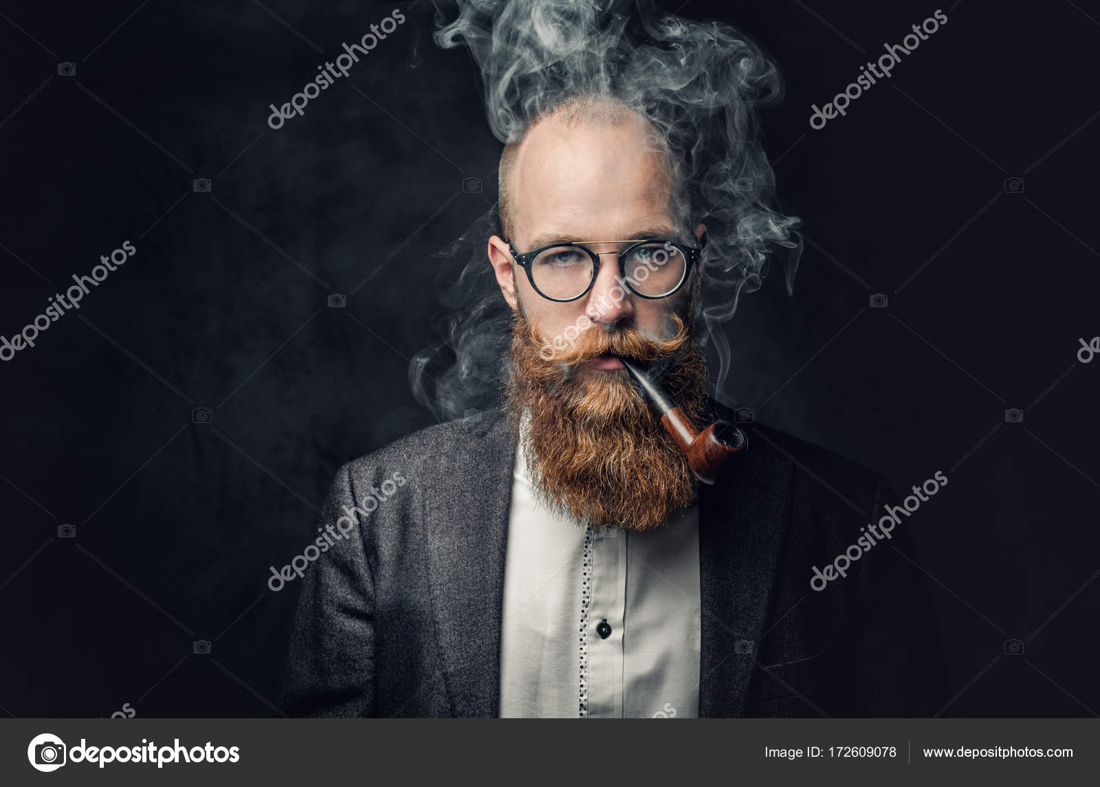 A man smoking pipe Stock Photo by ©fxquadro 172609078