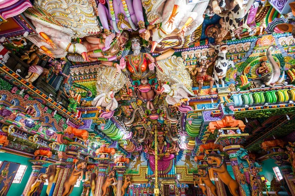 Pathirakali Amman Temple, Trincomalee – Stock Editorial Photo © saiko3p ...