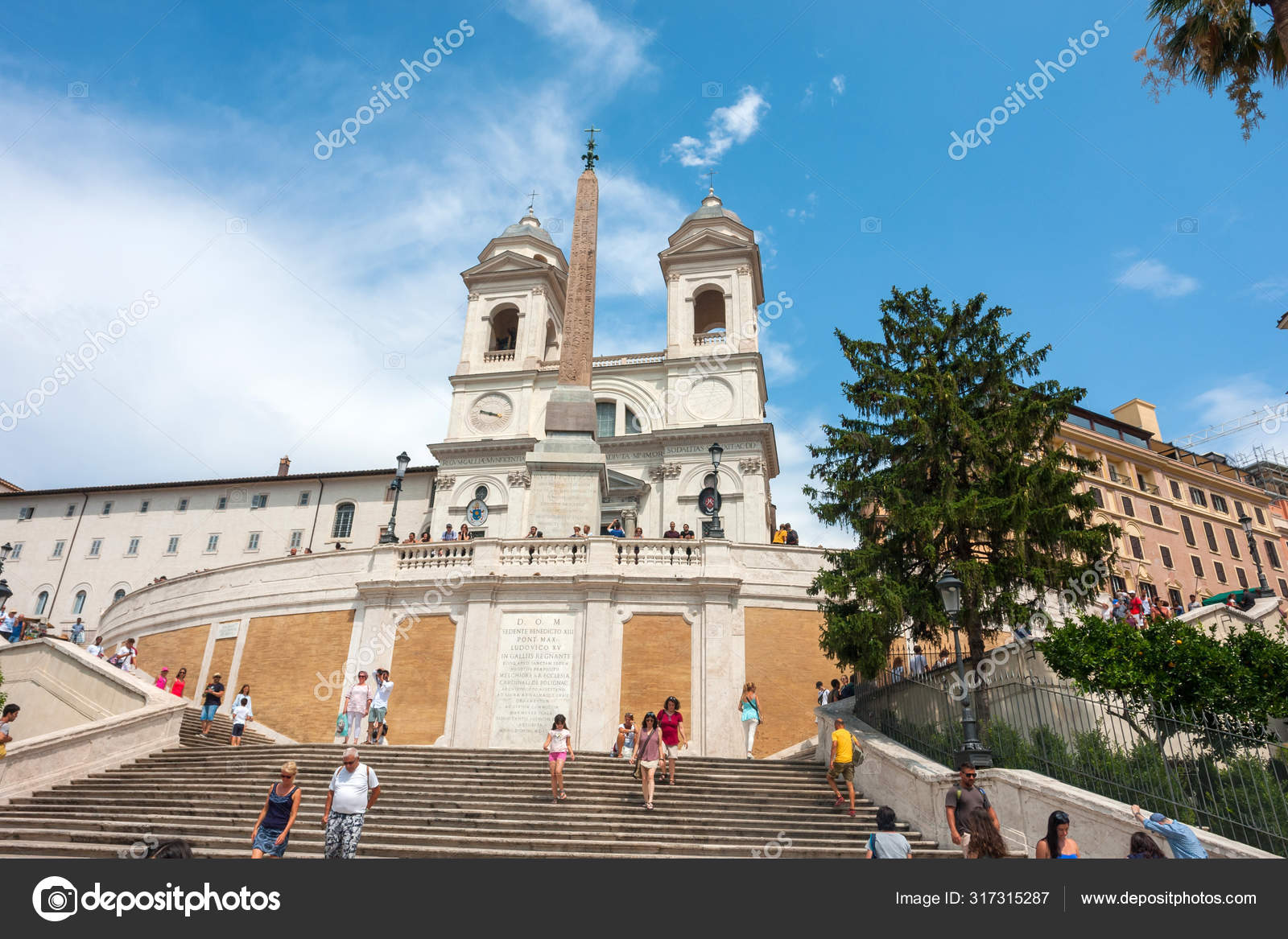 The Spanish Steps – Stock Editorial Photo © zittto #317315287
