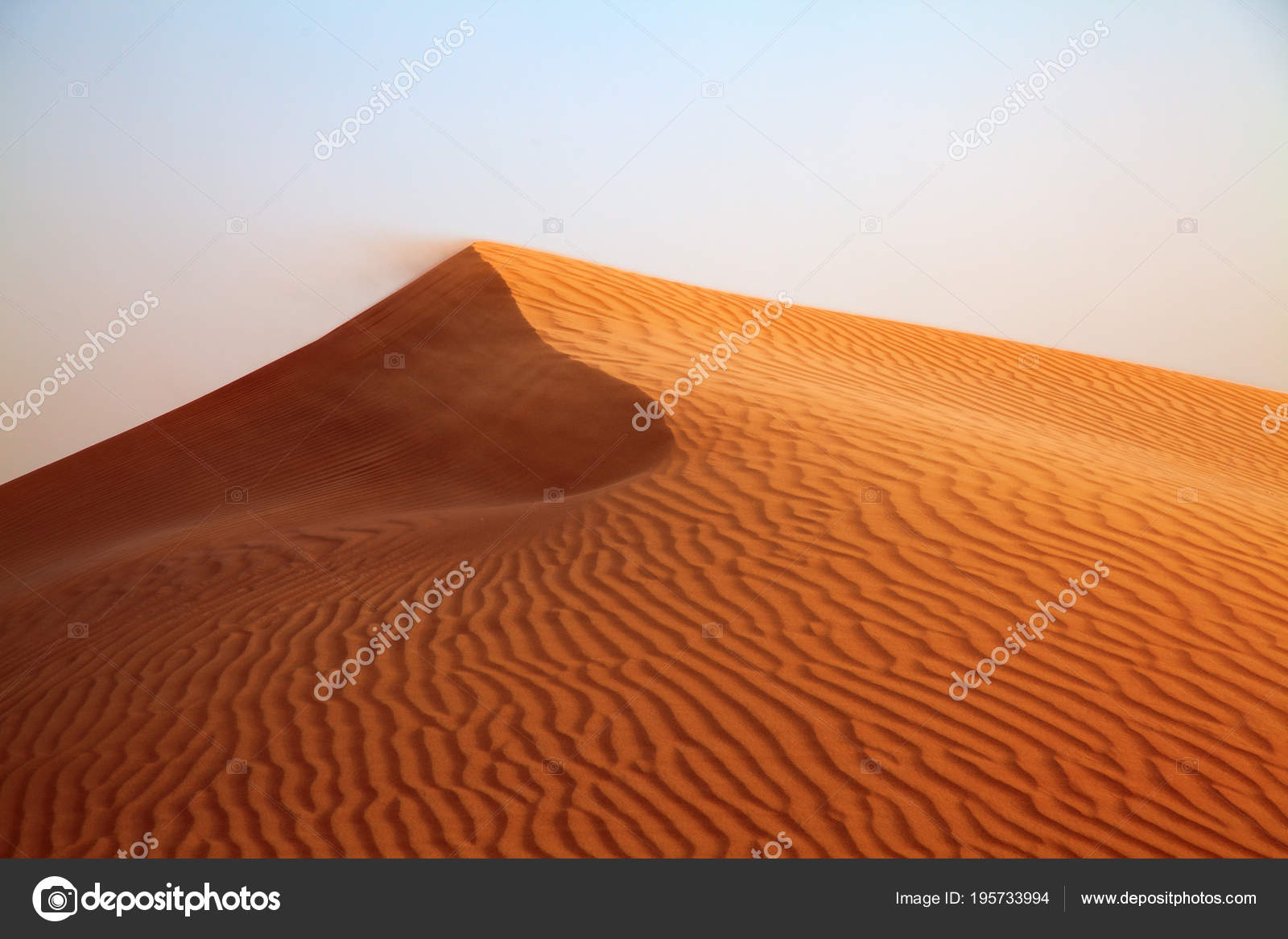 Pictures: arabian desert | Red Sand Arabian Desert Riyadh Saudi Arabia ...