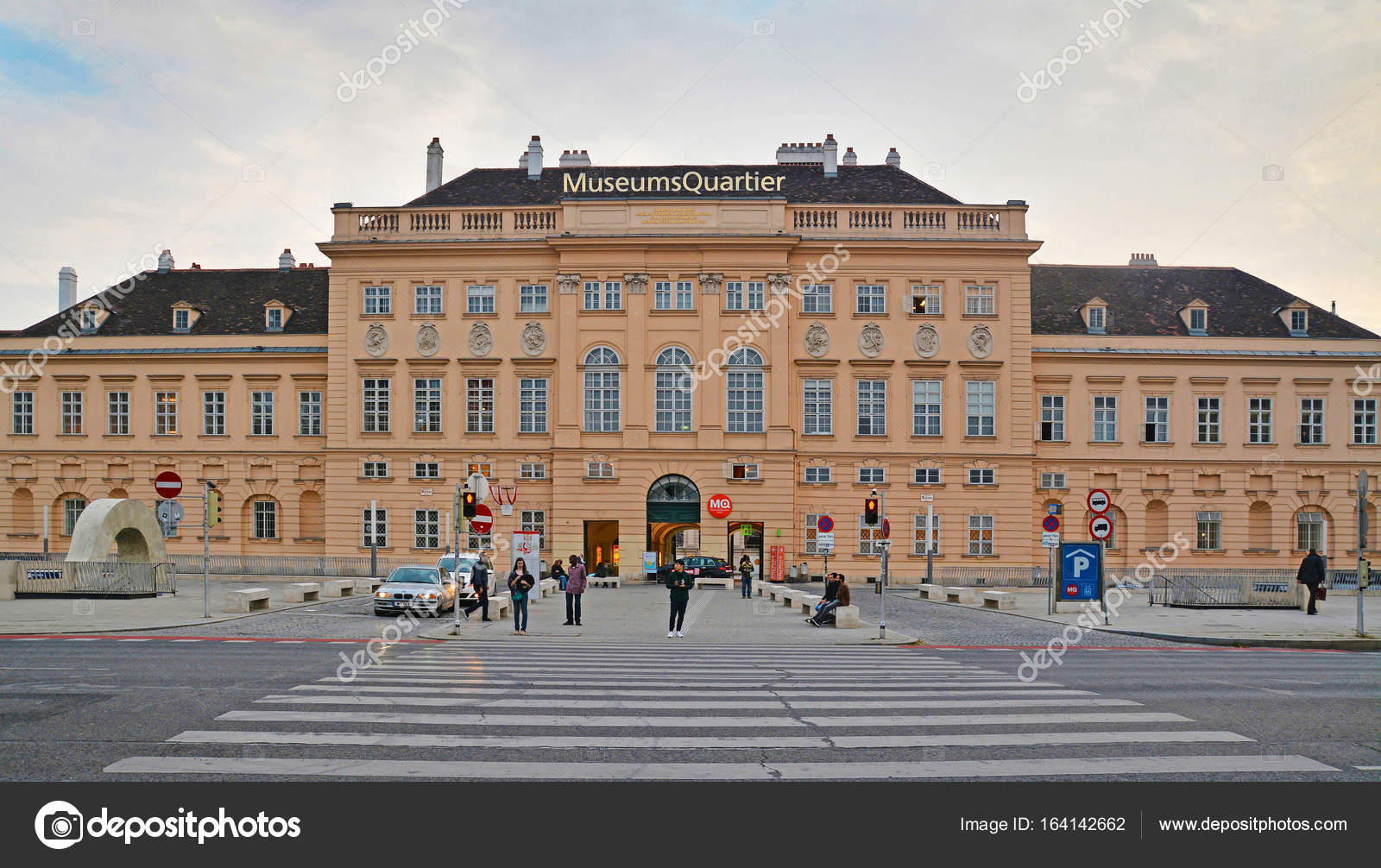 The Museumsquartier, Vienna – Stock Editorial Photo © ibogdan #164142662