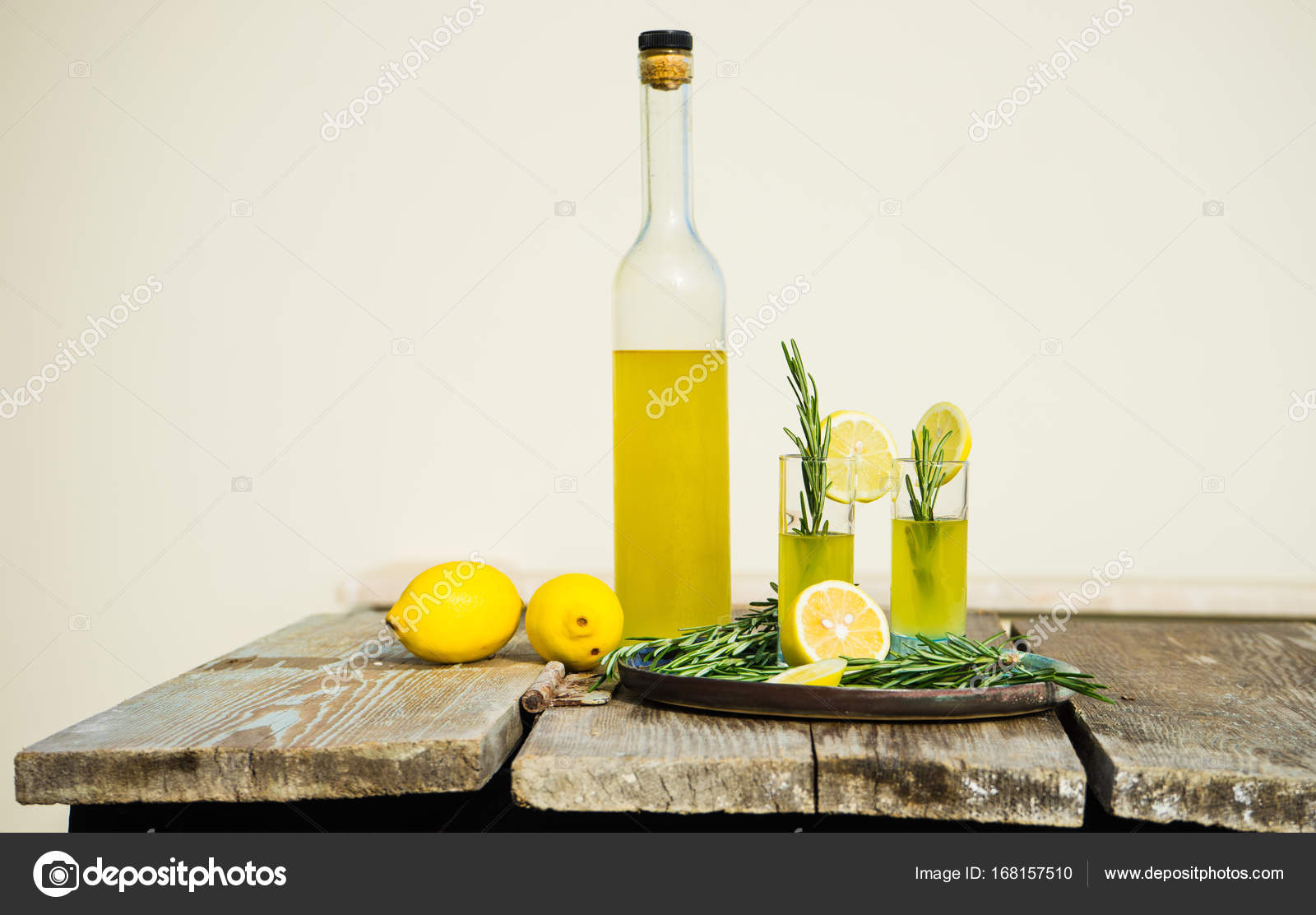 Traditional italian alcoho drink limoncello Stock Photo by ©Elet_1 ...