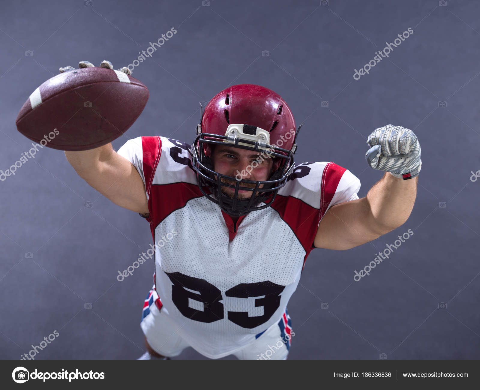 American football player celebrating touchdown — Stock Photo © .shock ...