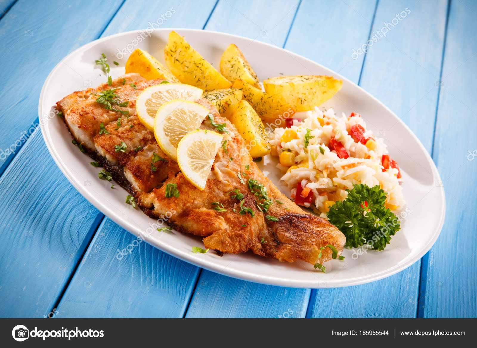 Fish Dish Fried Fish Potatoes Stock Photo by ©gbh007 185955544
