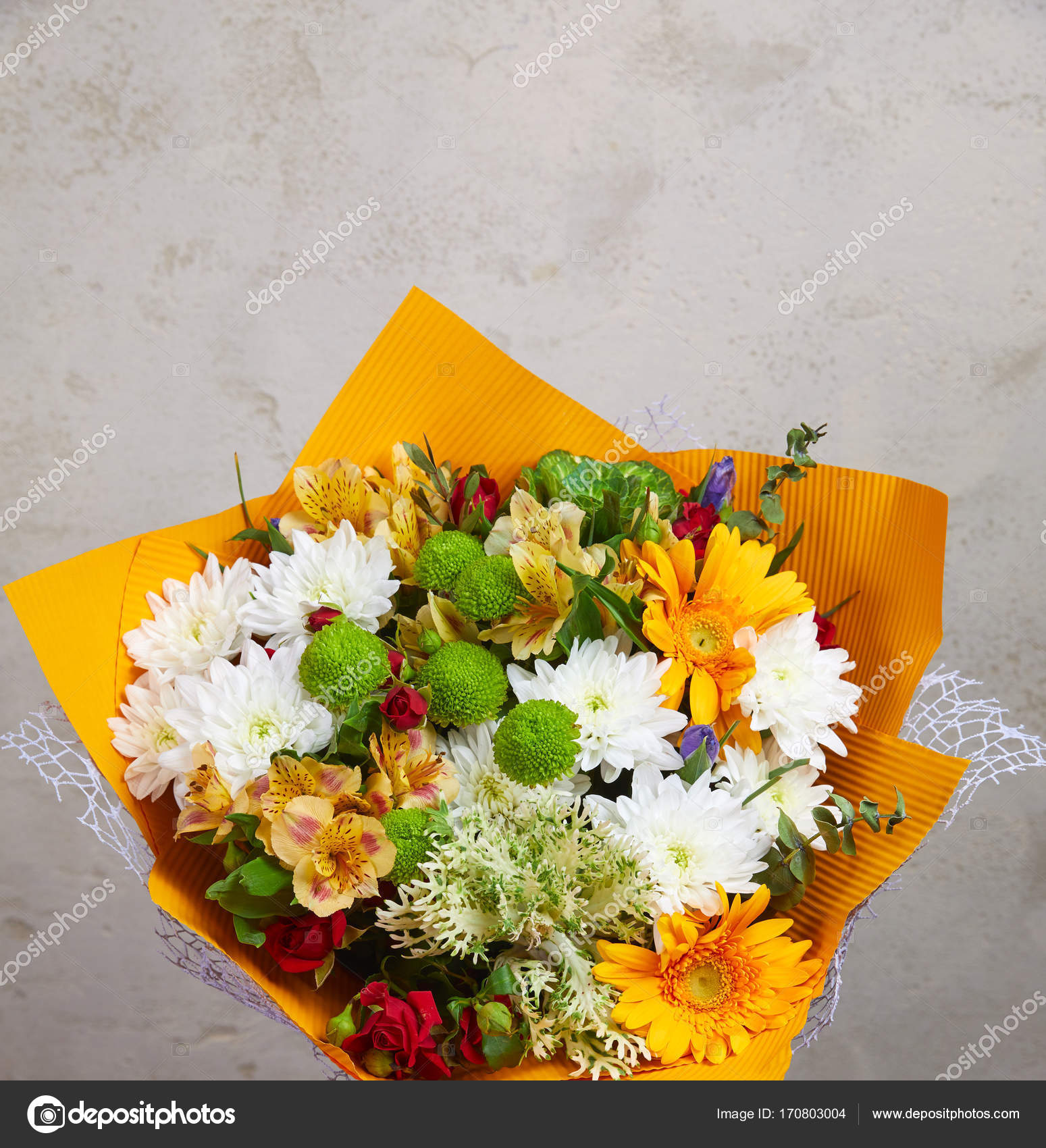 Bright flower bouquet Stock Photo by ©strelok 170803004