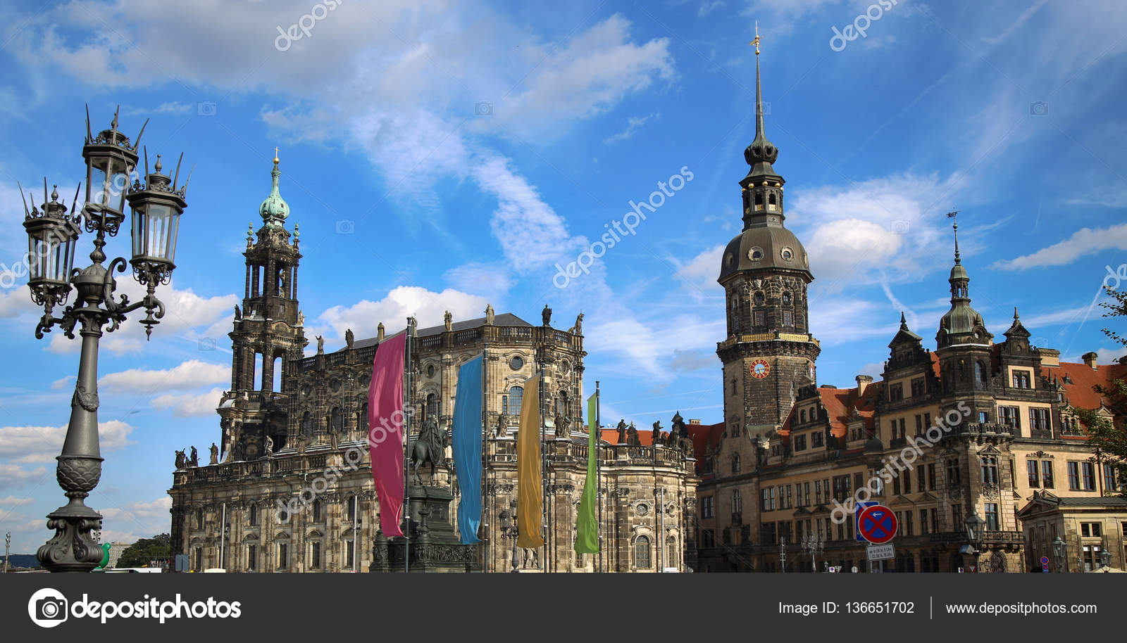 Dresden, State of Saxony, Germany — Stock Photo © vladacanon #136651702