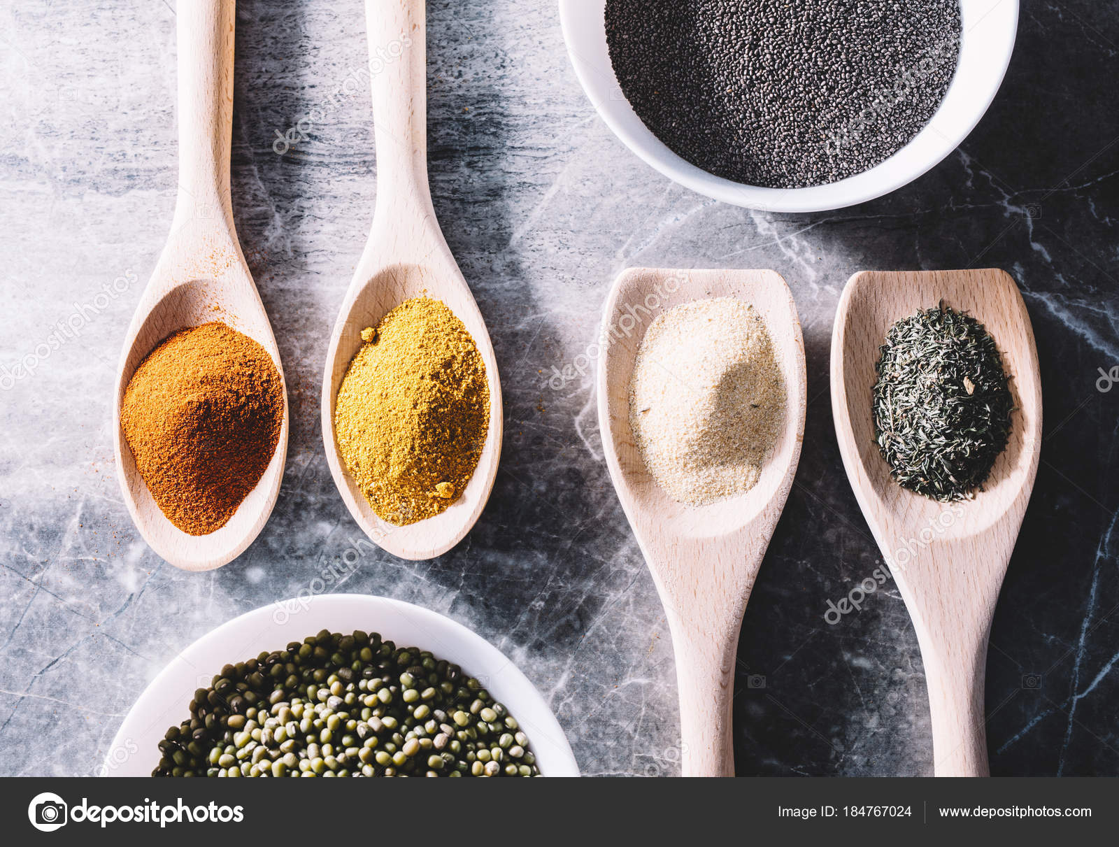 Four Spoons Colorful Spices Two Bowls Chia Seeds Green Beans — Stock ...