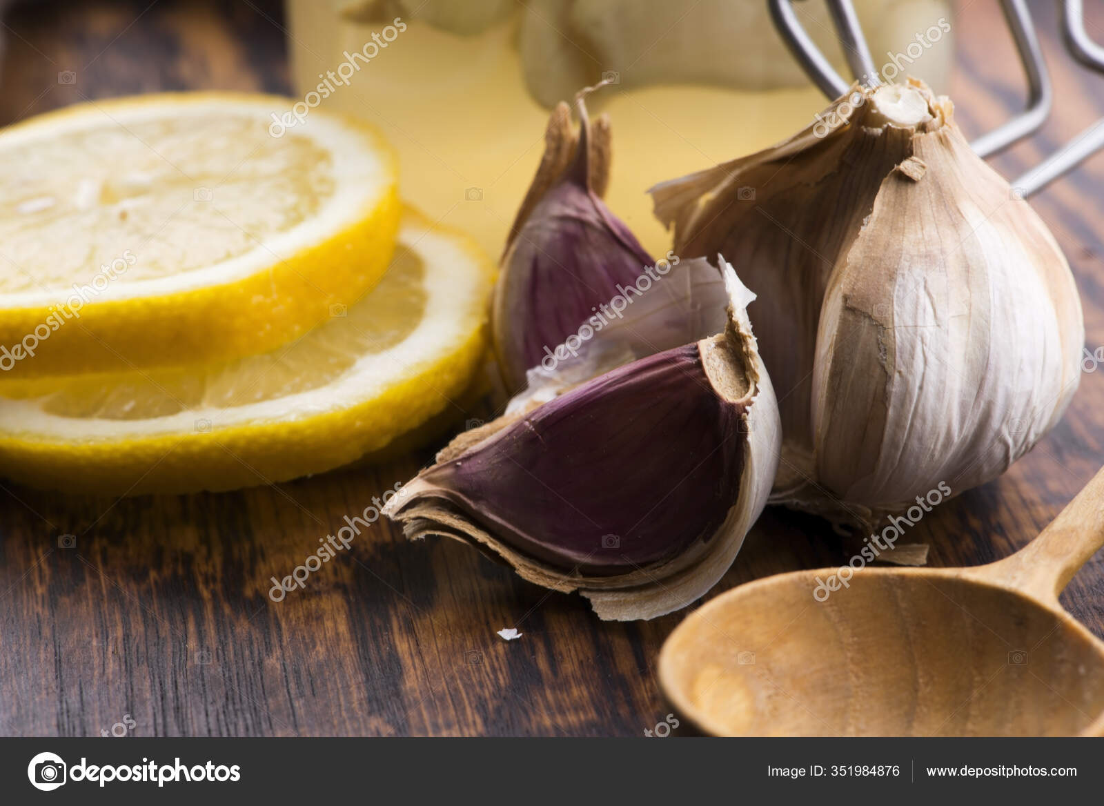 Garlic Best Specific Influenza Syrup Prepared Healthy Garlic Stock ...