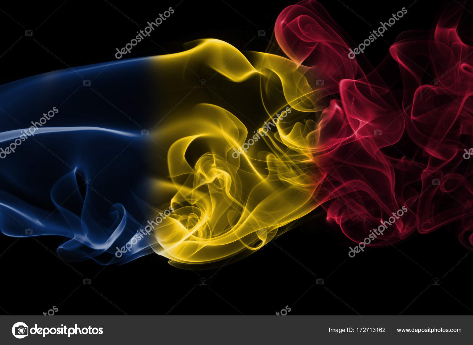 Chad smoke flag Stock Photo by ©vladem 172713162