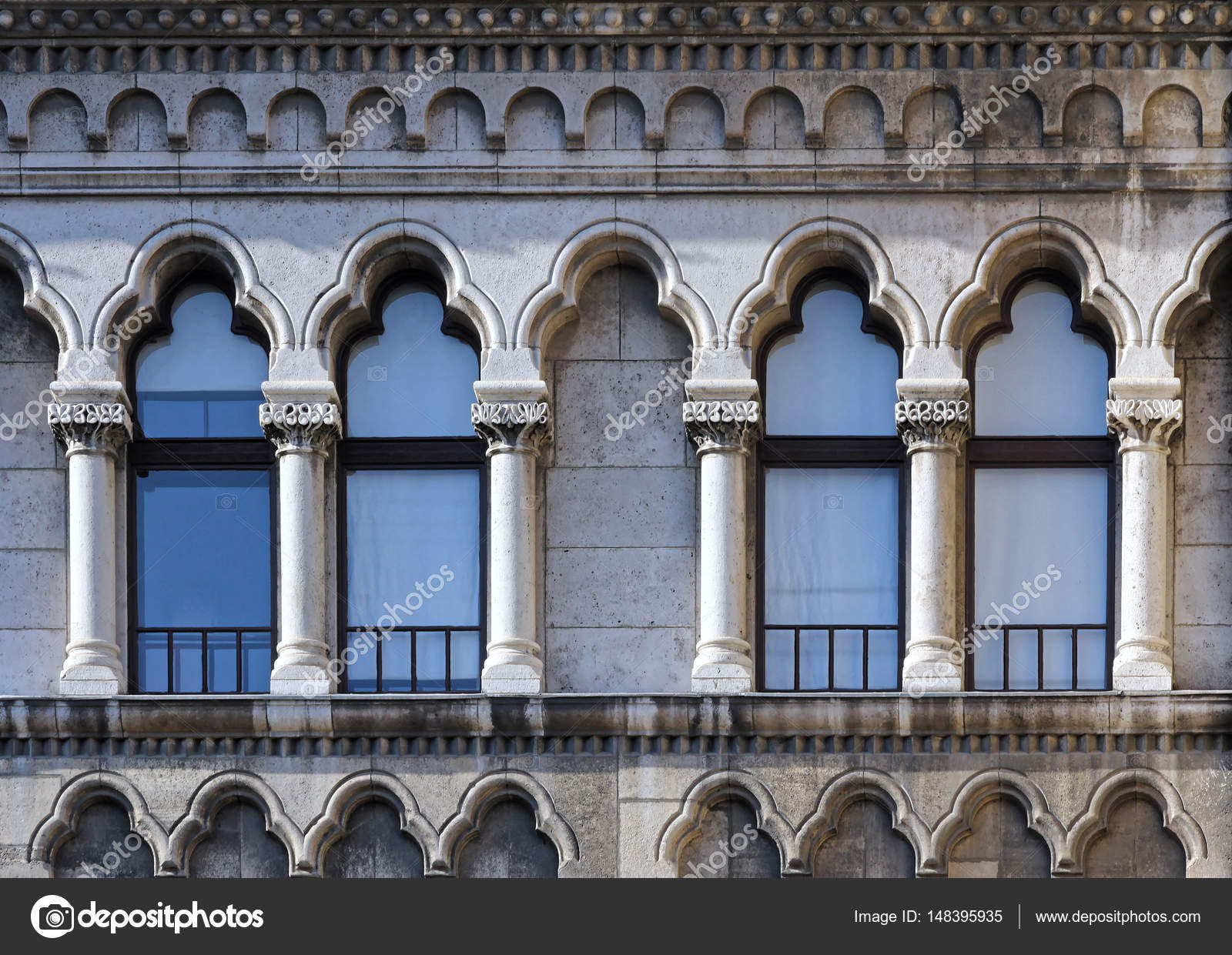 Buda castle district gothic windows Stock Photo by ©gallofoto 148395935