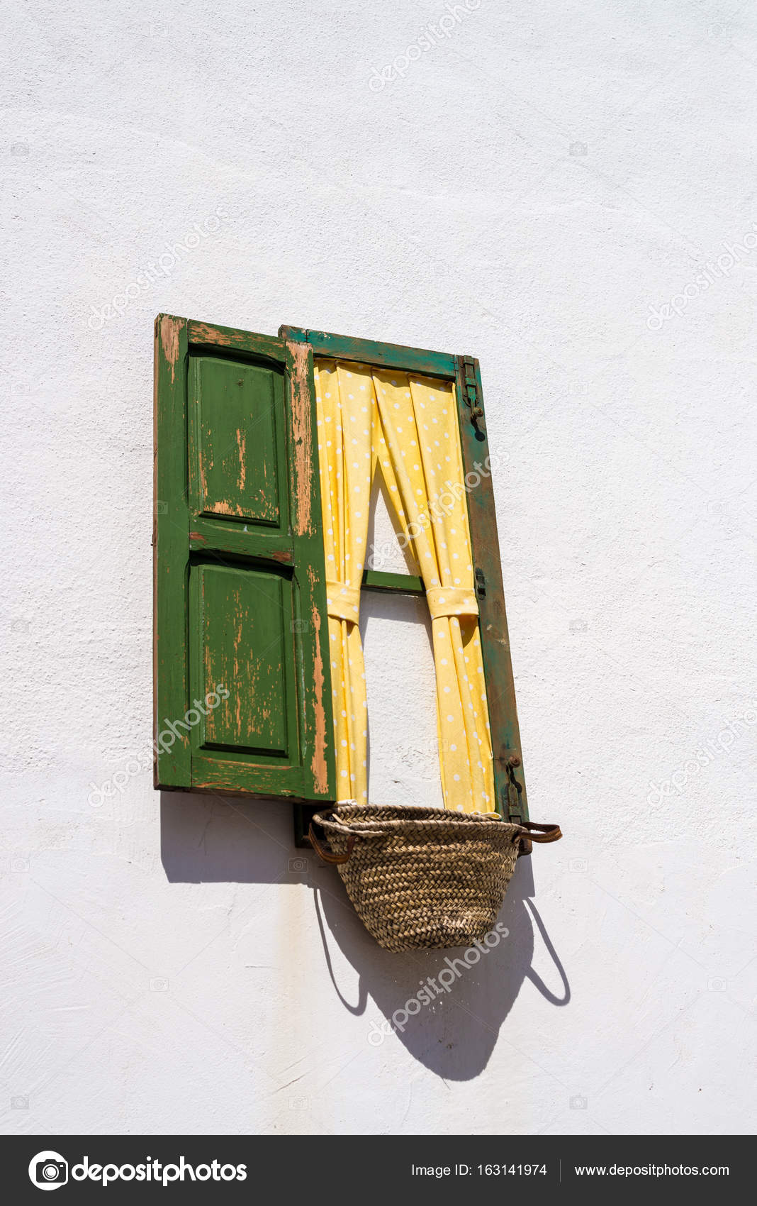 Mediterranean old town window — Stock Photo © OlafSpeier #163141974