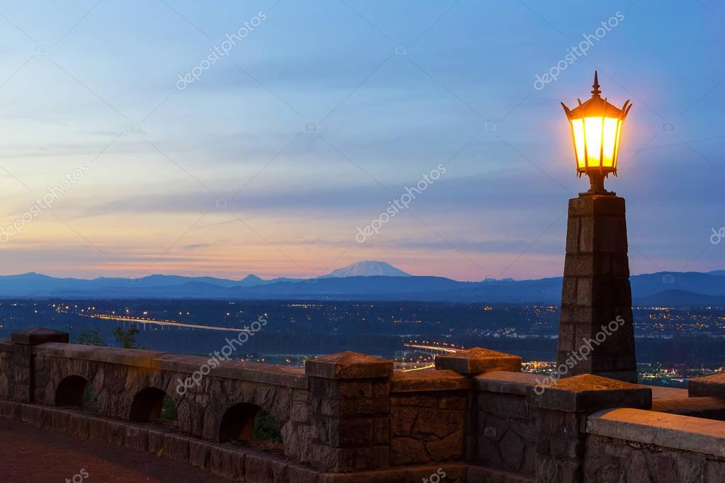Rocky Butte Viewpoint at Sunset — Stock Photo © davidgn #154280896