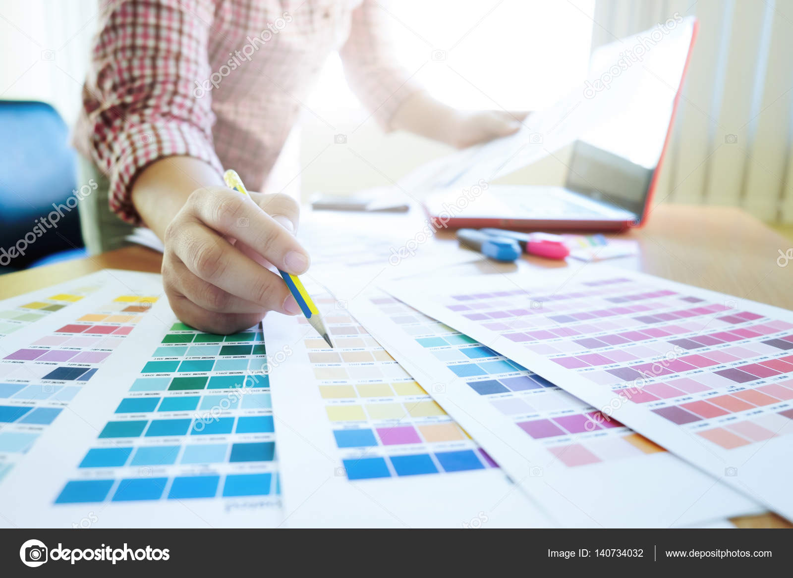 Graphic designer at work. Color swatch samples. — Stock Photo © ijeab ...