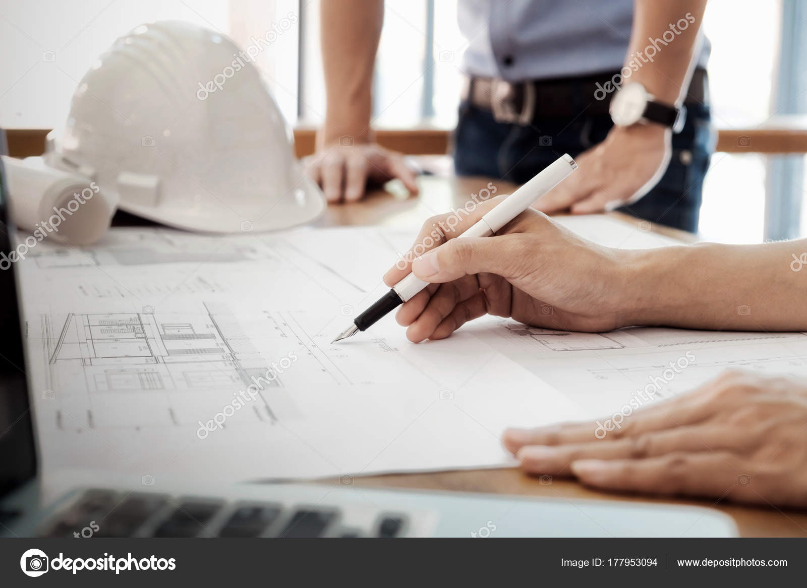 Engineer meeting for architectural project working with partner. Stock ...