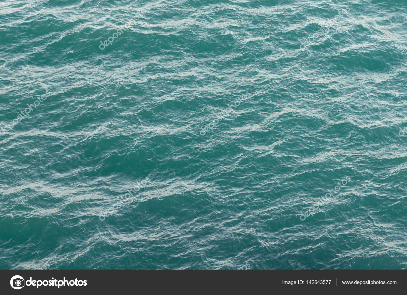 Texture of the sea with the waves Stock Photo by ©Kotenko 142643577